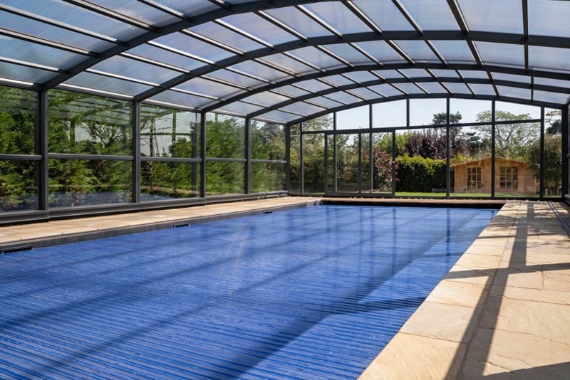The Importance of a Swimming Pool Cover and How to Choose